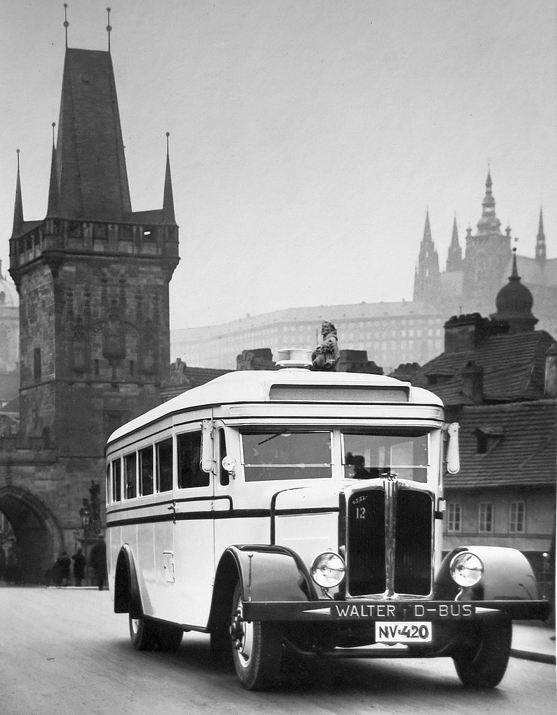 Walter D-Bus - prvý československý autobus, určený na diaľkovú dopravu ...