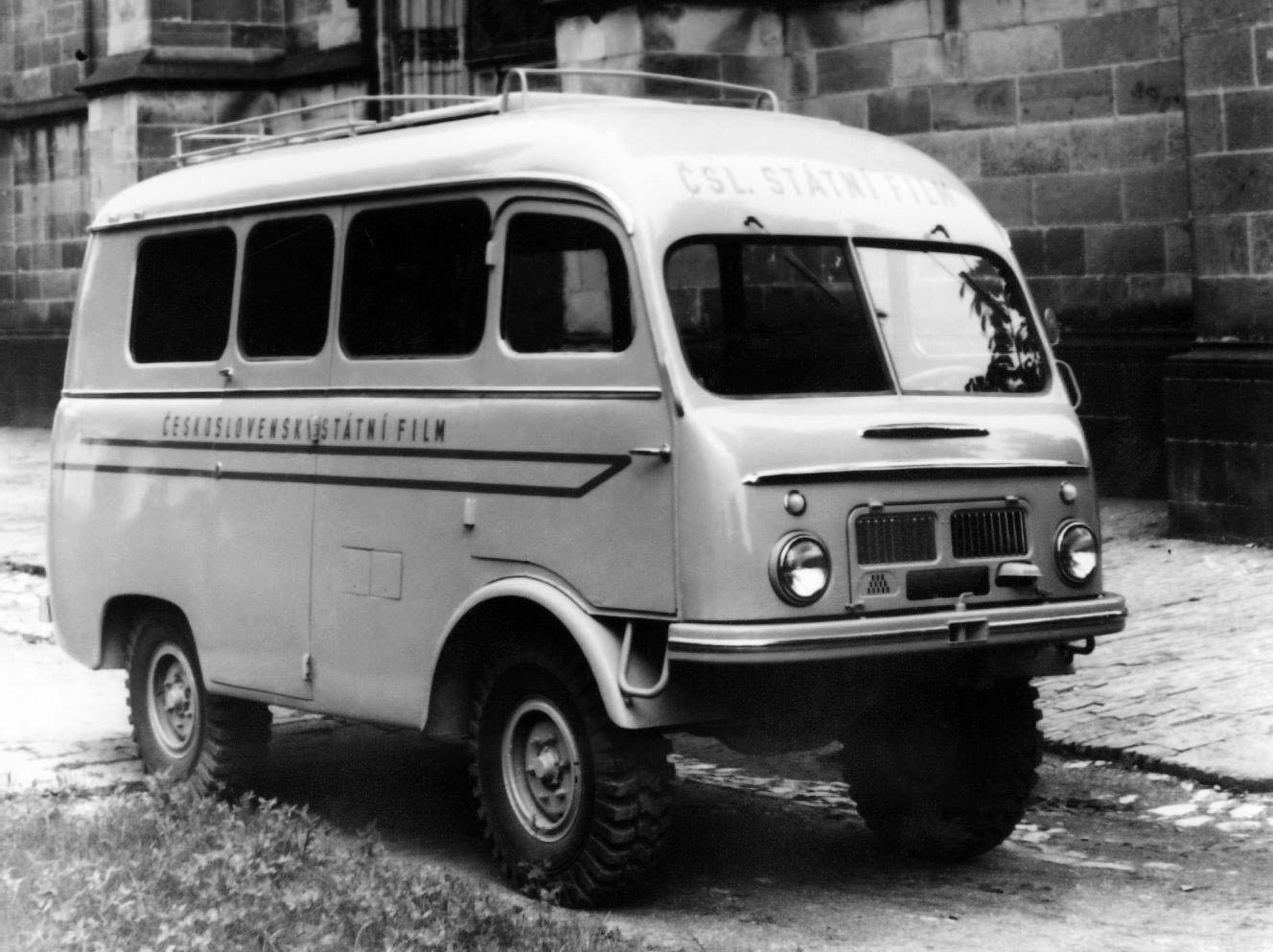 Tatra T805 4×4 Karosa - keď sa spojí výrobca autobusov s legendárnou ...